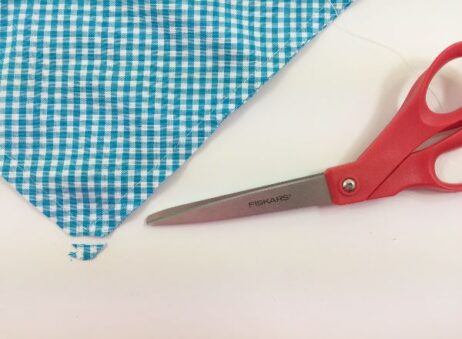 Pom Pom Kerchief Tutorial - DIY Crush