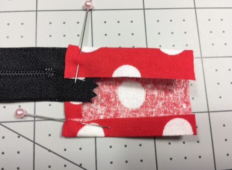 Perfect Pencil Zipper Pouch Tutorial - DIY Crush